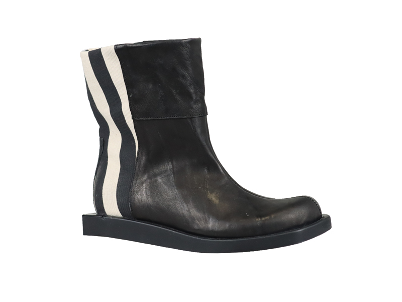 Shoes » Papucei