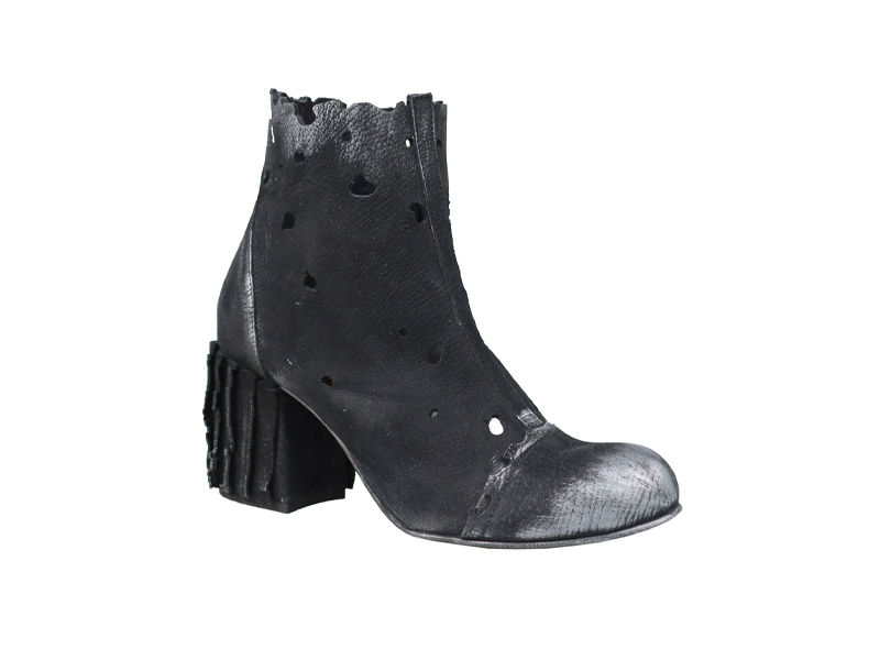 Shoes » Papucei